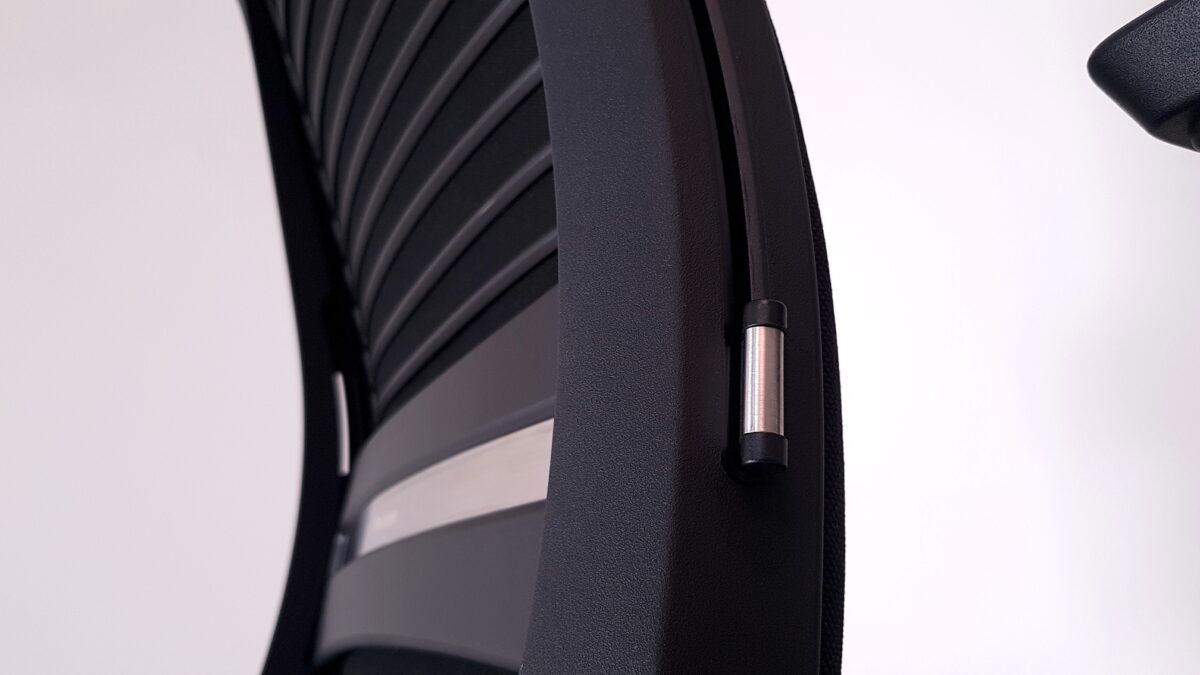 Ikonisch | Cadeira Alta modelo Think – Steelcase