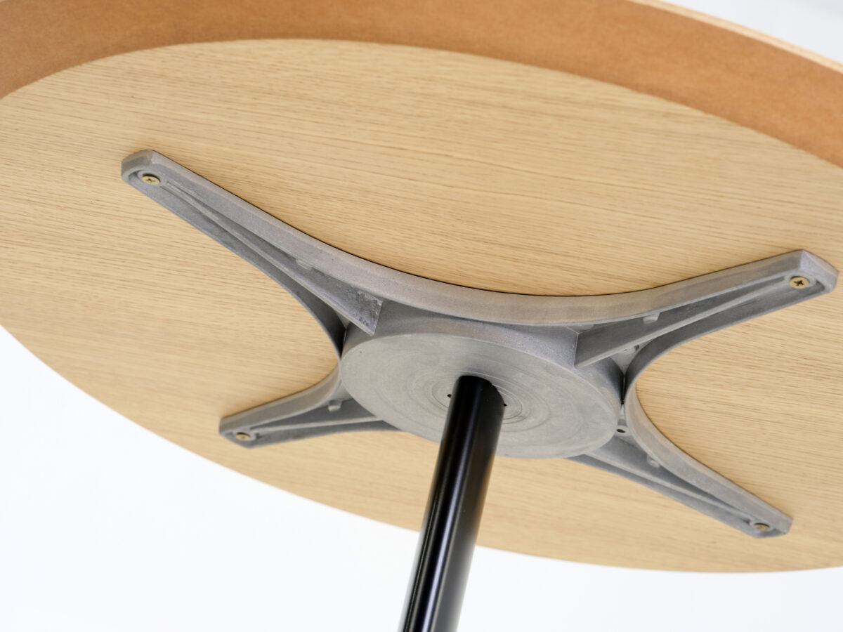 Ikonisch | Mesa Dual Table 60 – Andreu World