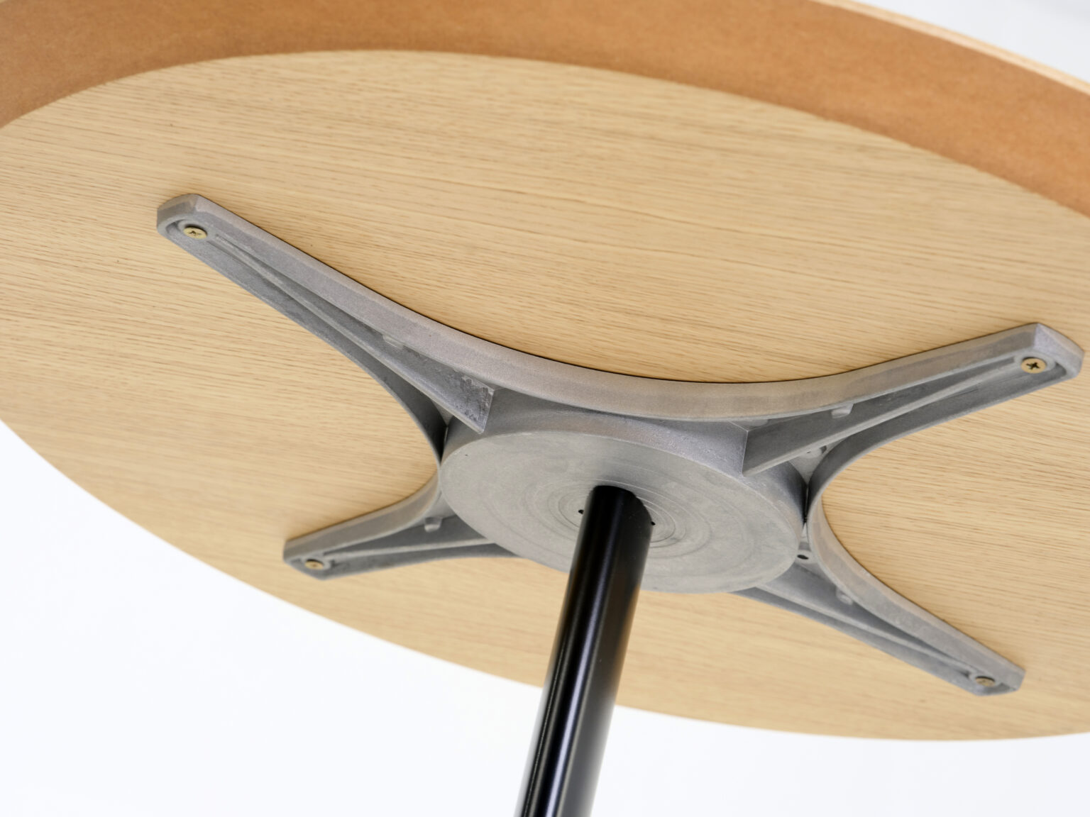 Ikonisch | Mesa Dual Table 60 – Andreu World