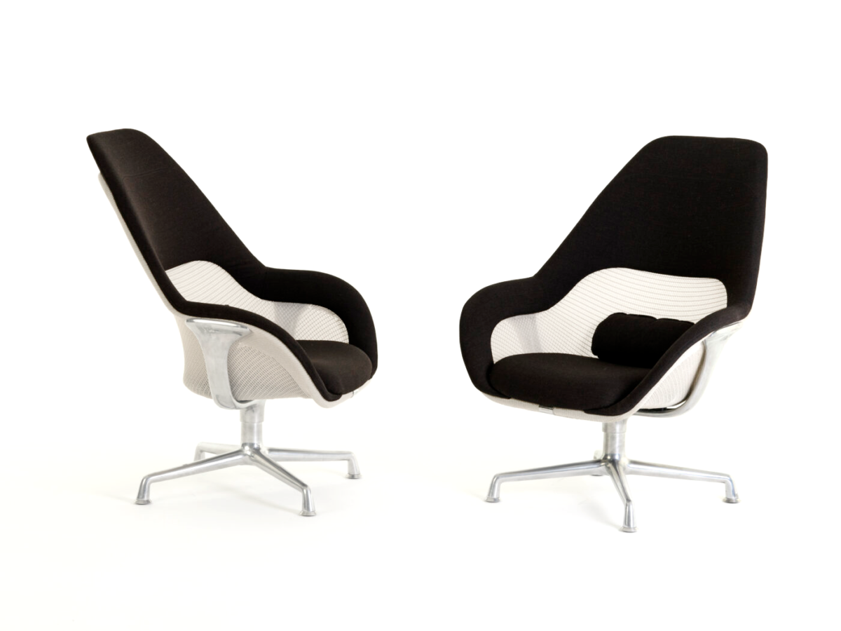 Ikonisch | Par de Cadeiras modelo SW1 – Coalesse